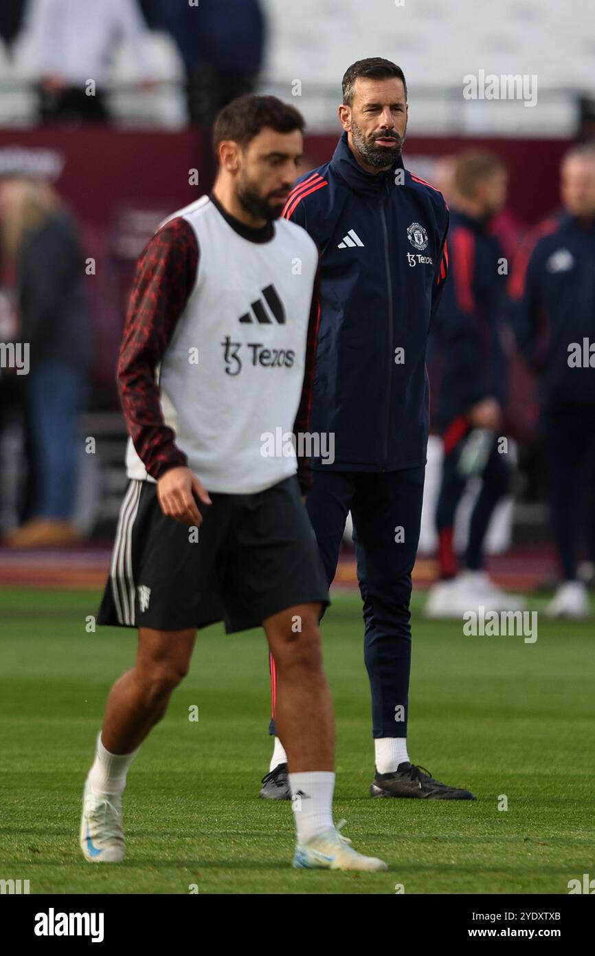 LONDON, UK - 27th Oct 2024: Manchester United assistant manager Ruud ...