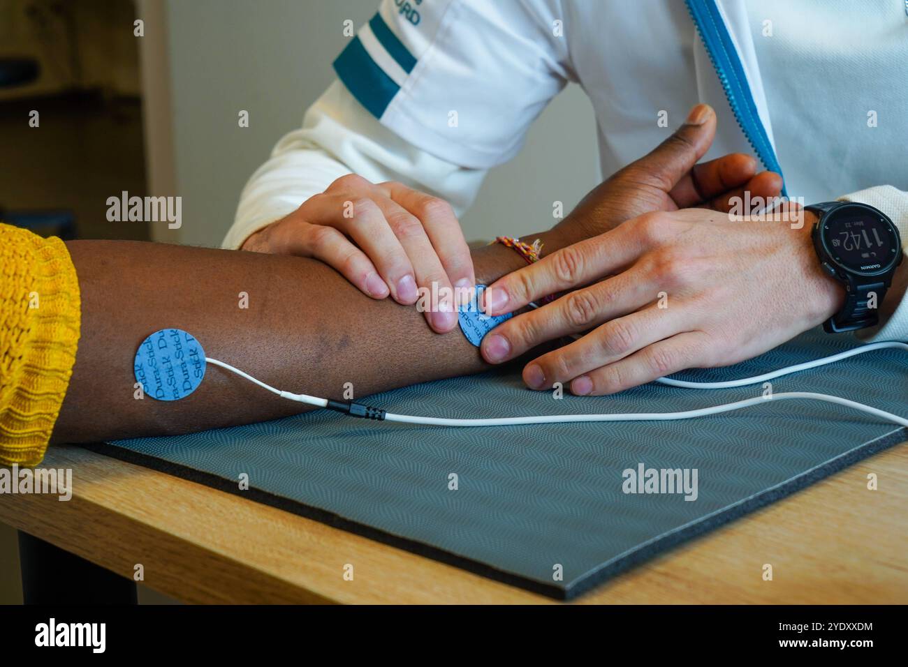 Physiotherapy center specializing in hand, elbow and shoulder ...