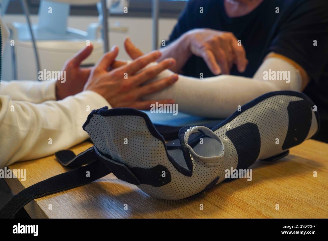 Physiotherapy center specializing in hand, elbow and shoulder ...