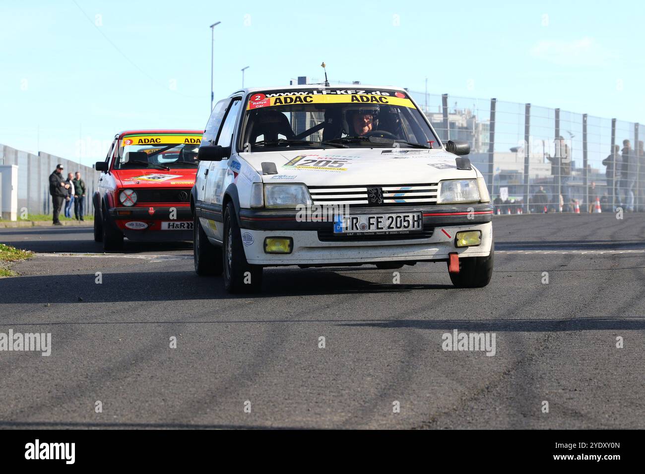 Peugeot 205 gti rennwagen hi-res stock photography and images - Alamy