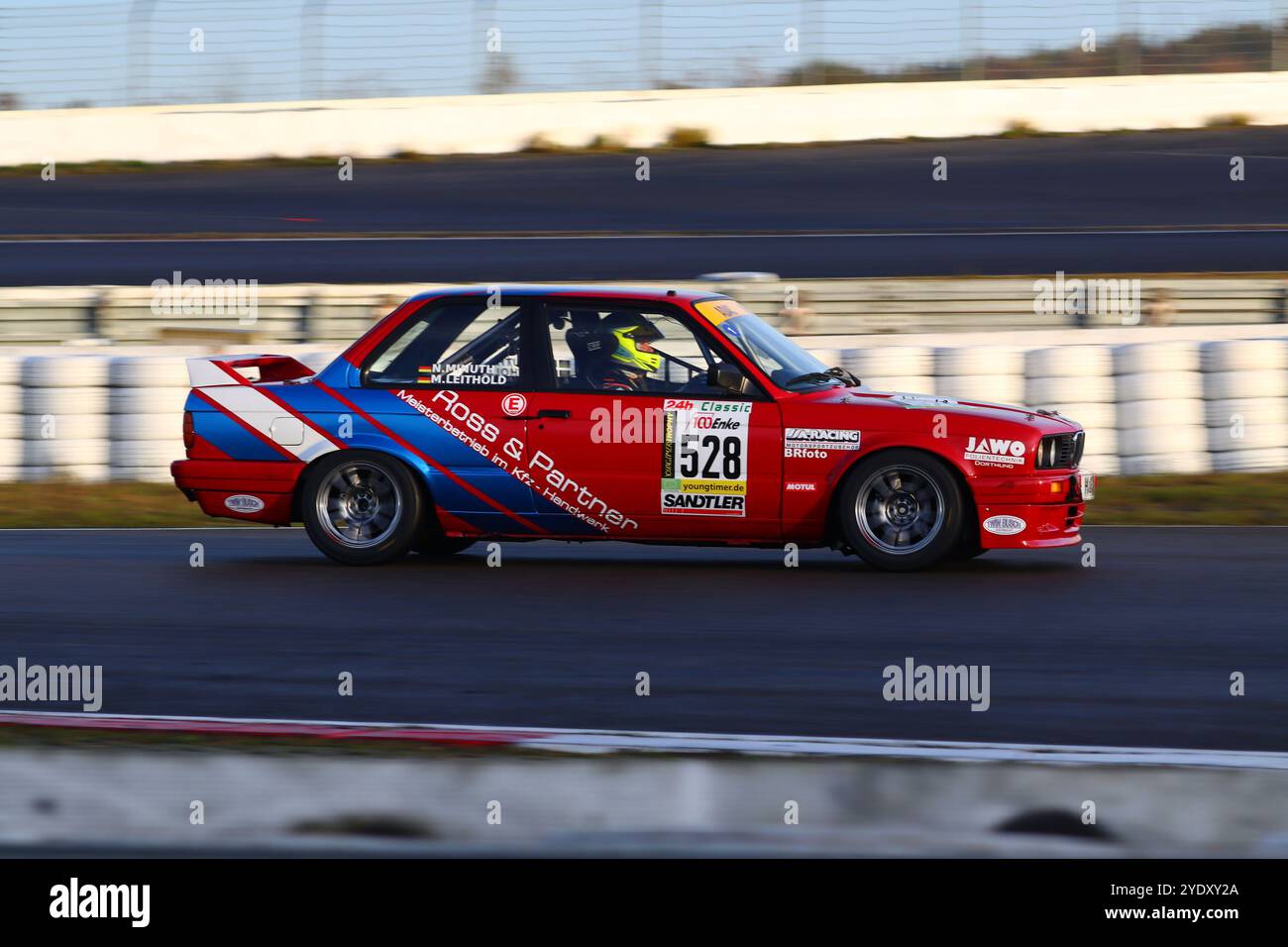 #528 Nino Minuth (Bergkamen/GER) / Marcel Leithold (Kamen/GER), BMW E30 ...