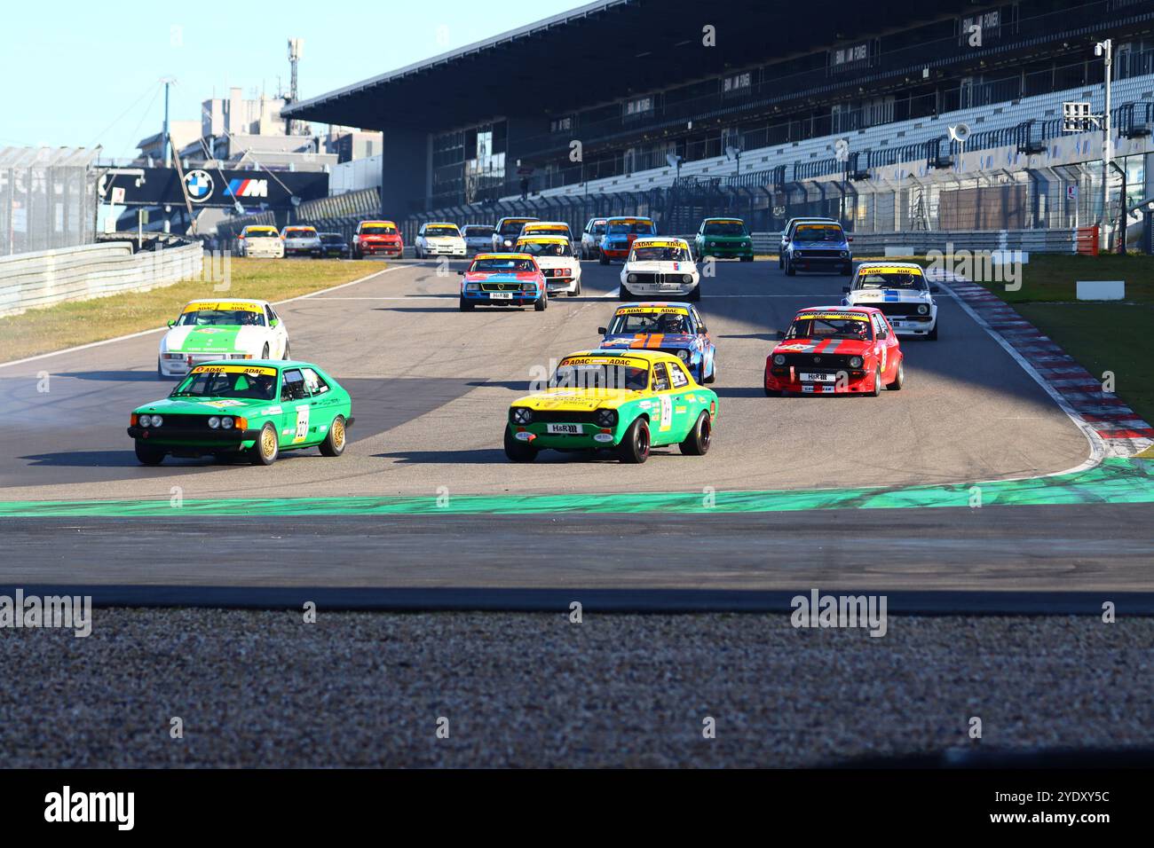 Start zum Rennen Motorsport, ADAC Youngtimer Trophy, "Schwedenkreuz ...