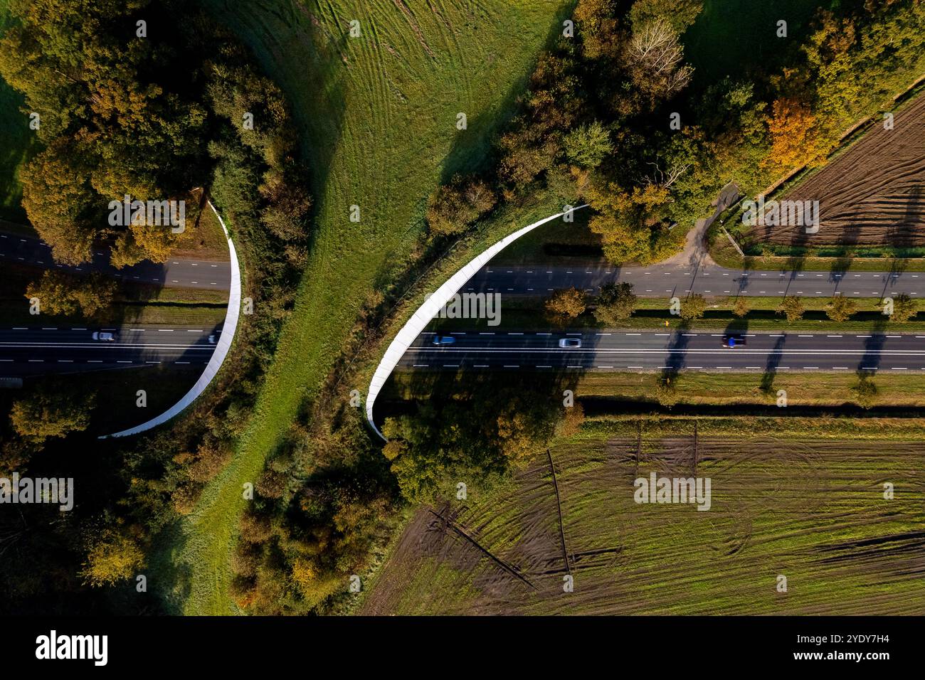 Motorway passing underneath grimberg hi-res stock photography and ...