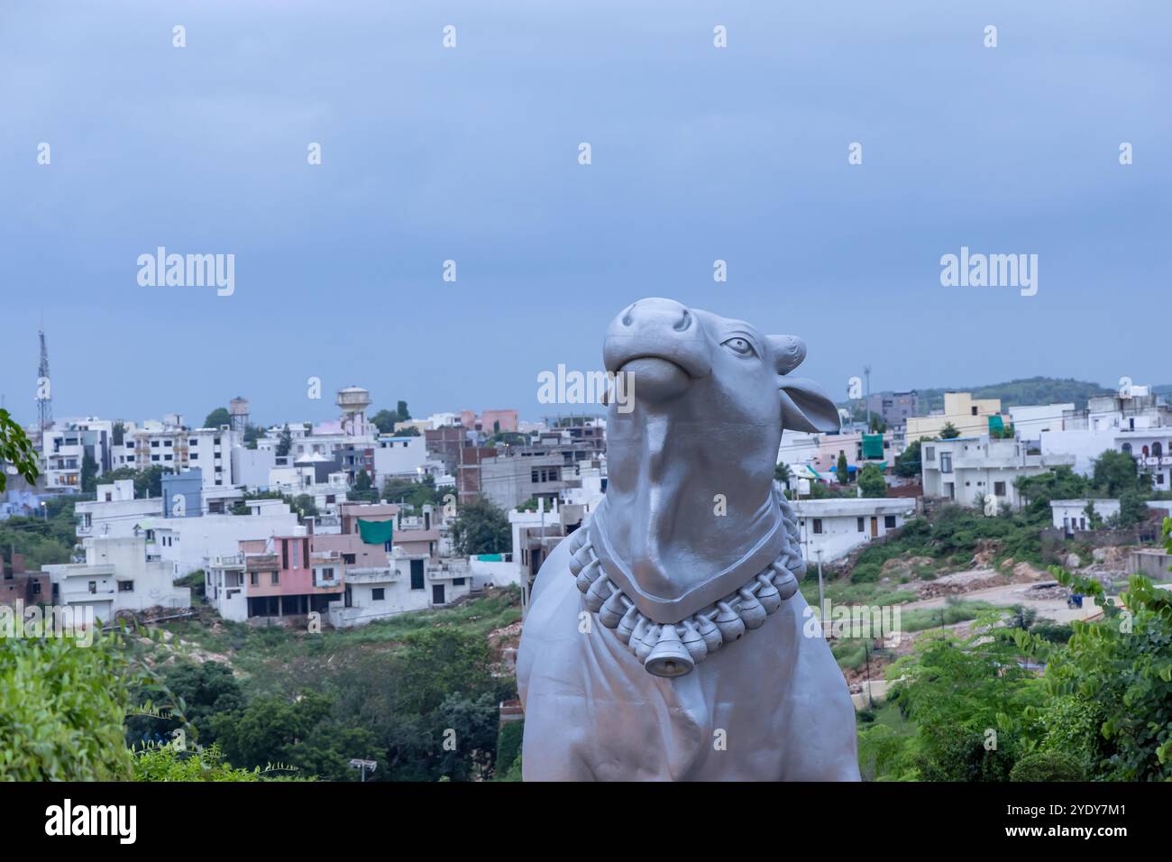 Holy bull symbol shiva hi-res stock photography and images - Alamy