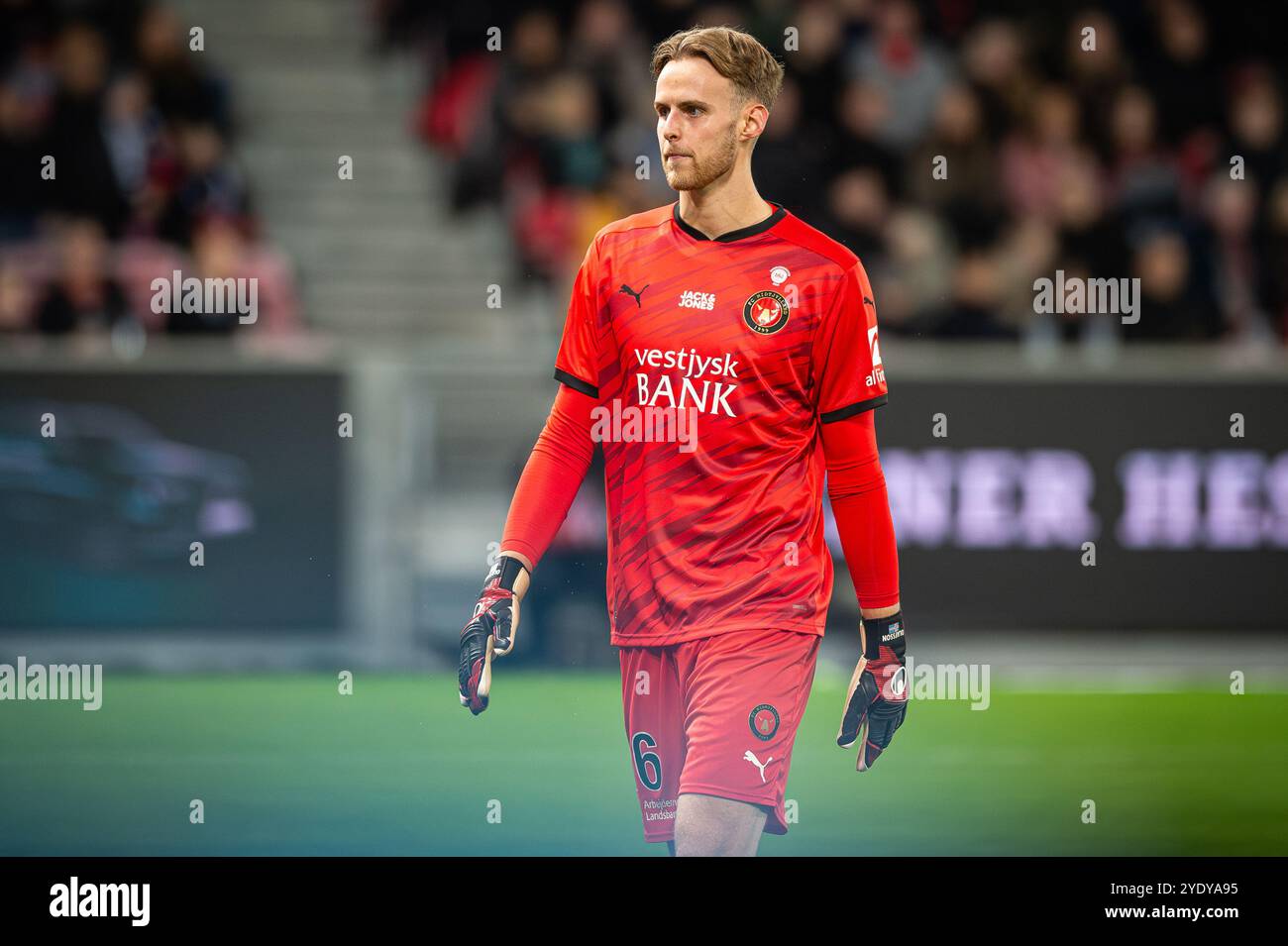 Herning, Denmark. 27th, October 2024. Goalkeeper Elias Olafsson (16) of ...