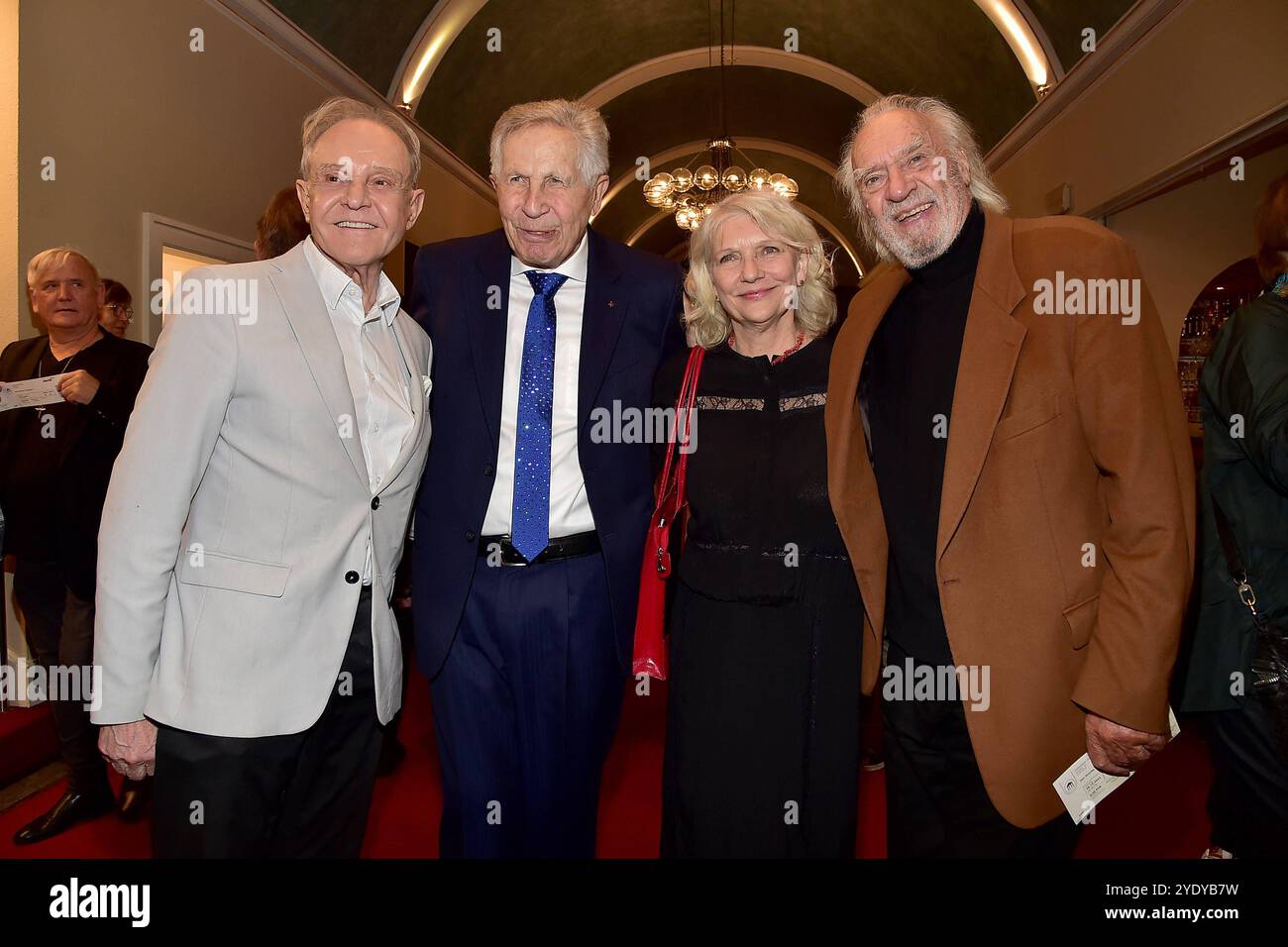 Premiere Märchenkomödie Der Drache Georg Preusse, Otfried Laur, Rita ...