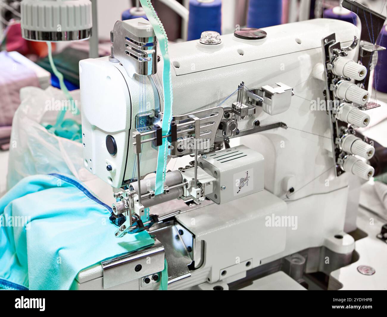 Three needle hi-res stock photography and images - Alamy