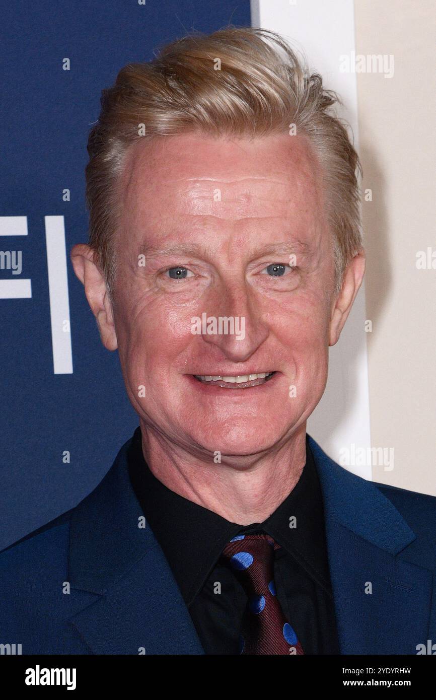 Guy hendrix dyas hi-res stock photography and images - Alamy