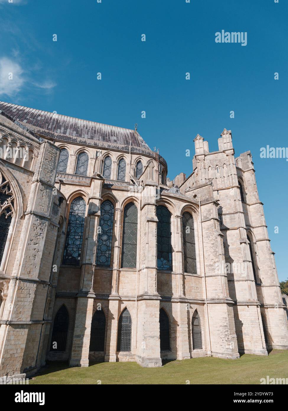 Outside View, Stained Glass Windows, Canterbury Cathedral, England, UK ...