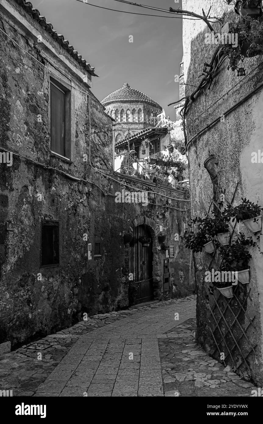 View beautiful medieval village Black and White Stock Photos & Images ...