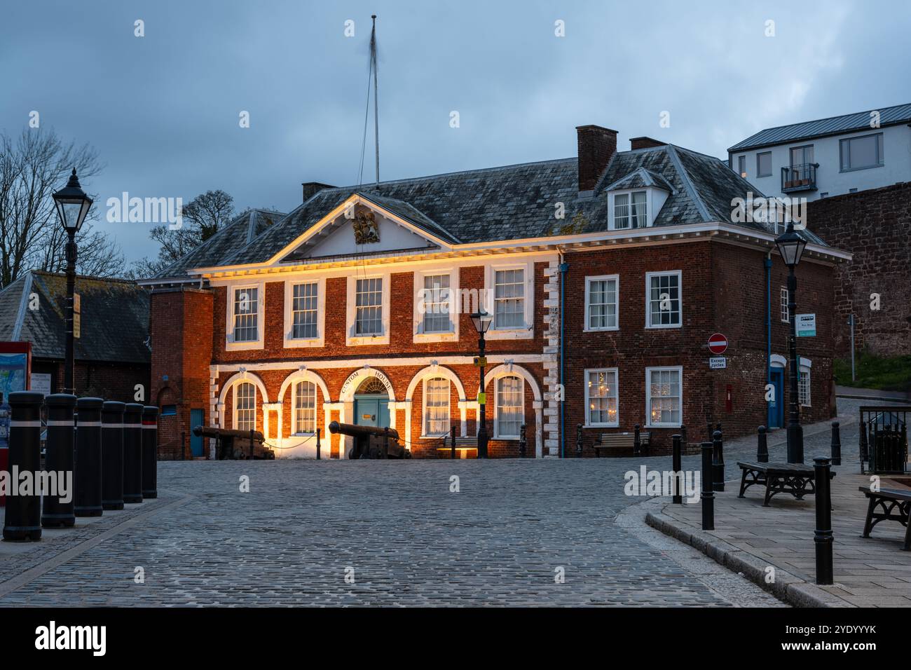 Cannon custom house hi-res stock photography and images - Alamy