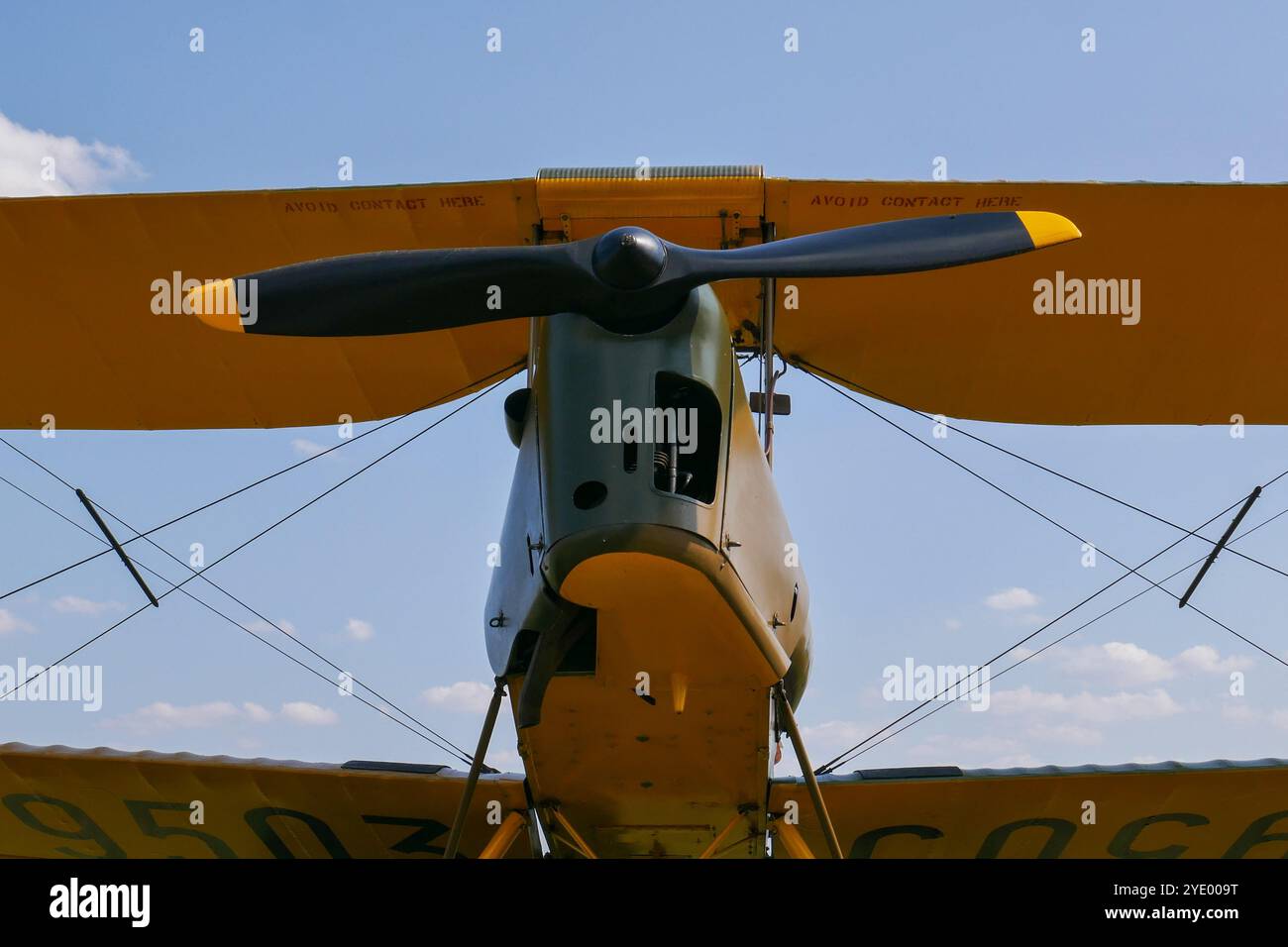 De Havilland DH.82A Tiger Moth Stock Photo - Alamy