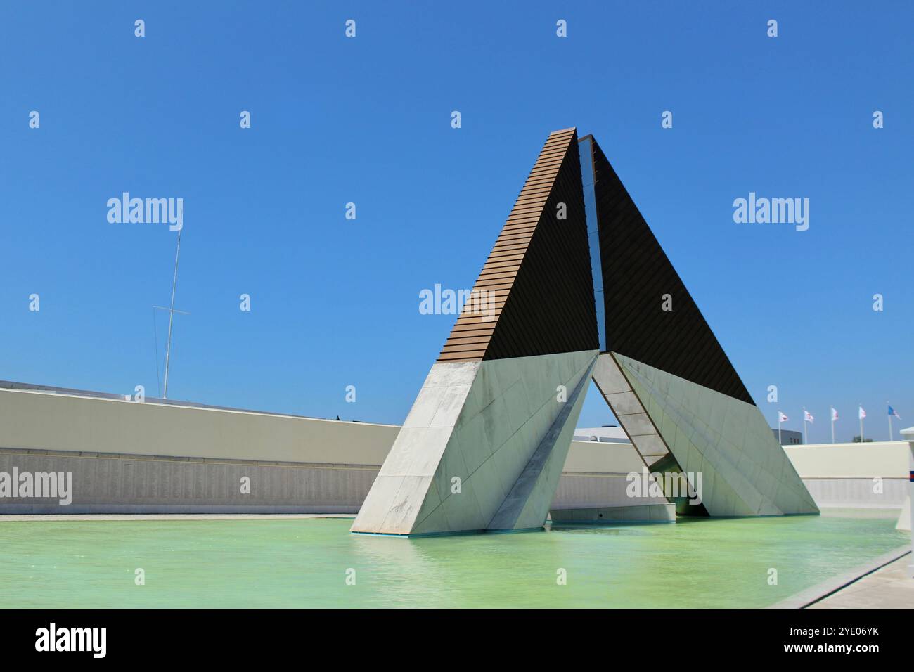 Monumentalmemory hi-res stock photography and images - Alamy