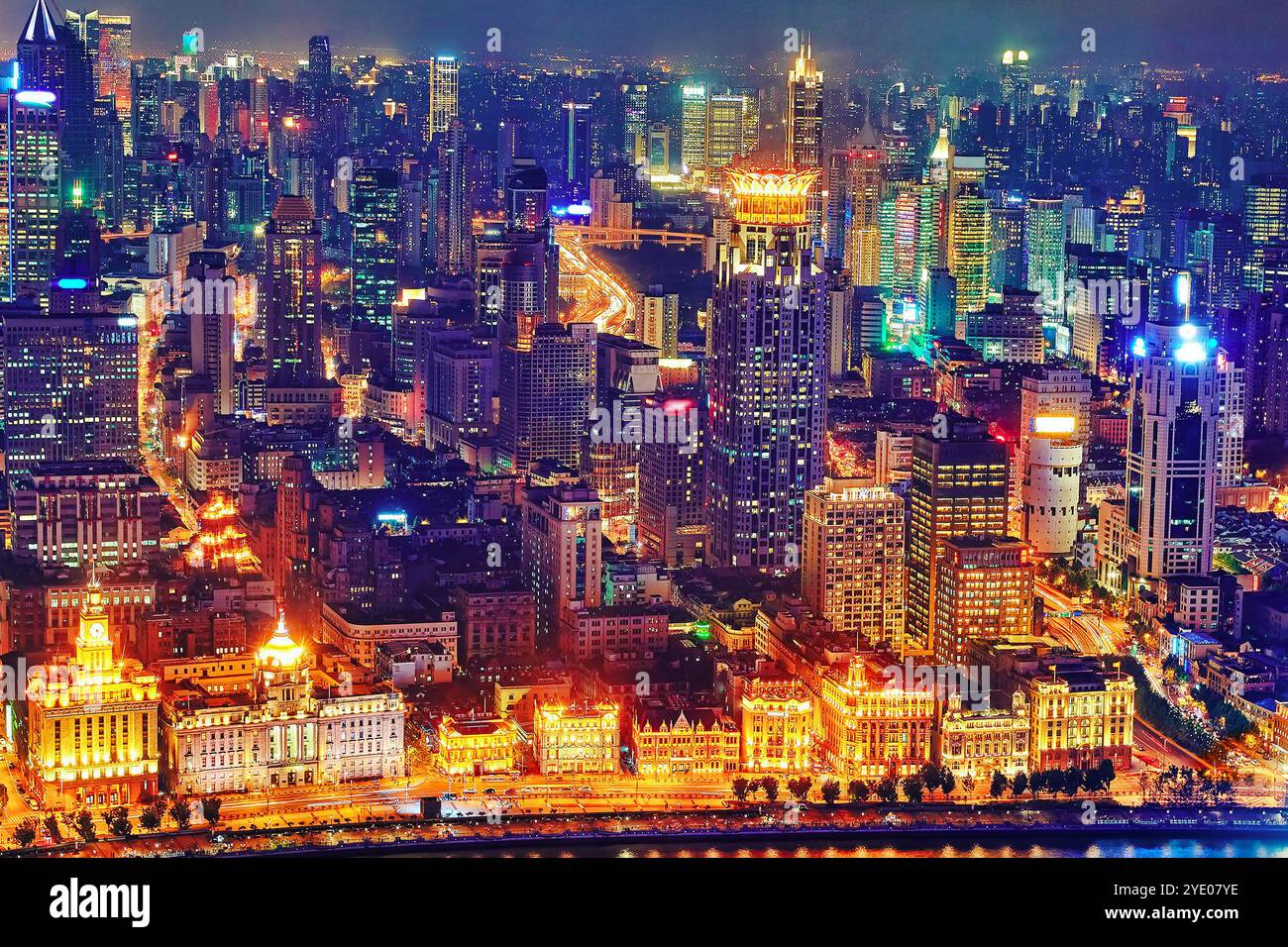 Beautiful view of Shanghai - Bund or Waitan waterfront at night ...