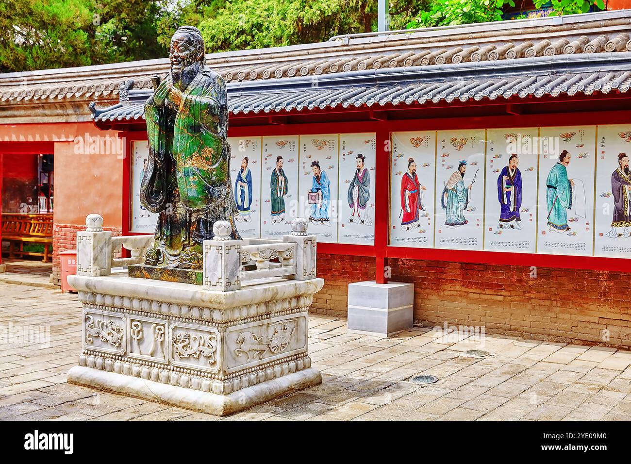 Statue of Confucius, the great Chinese philosopher in Temple of ...