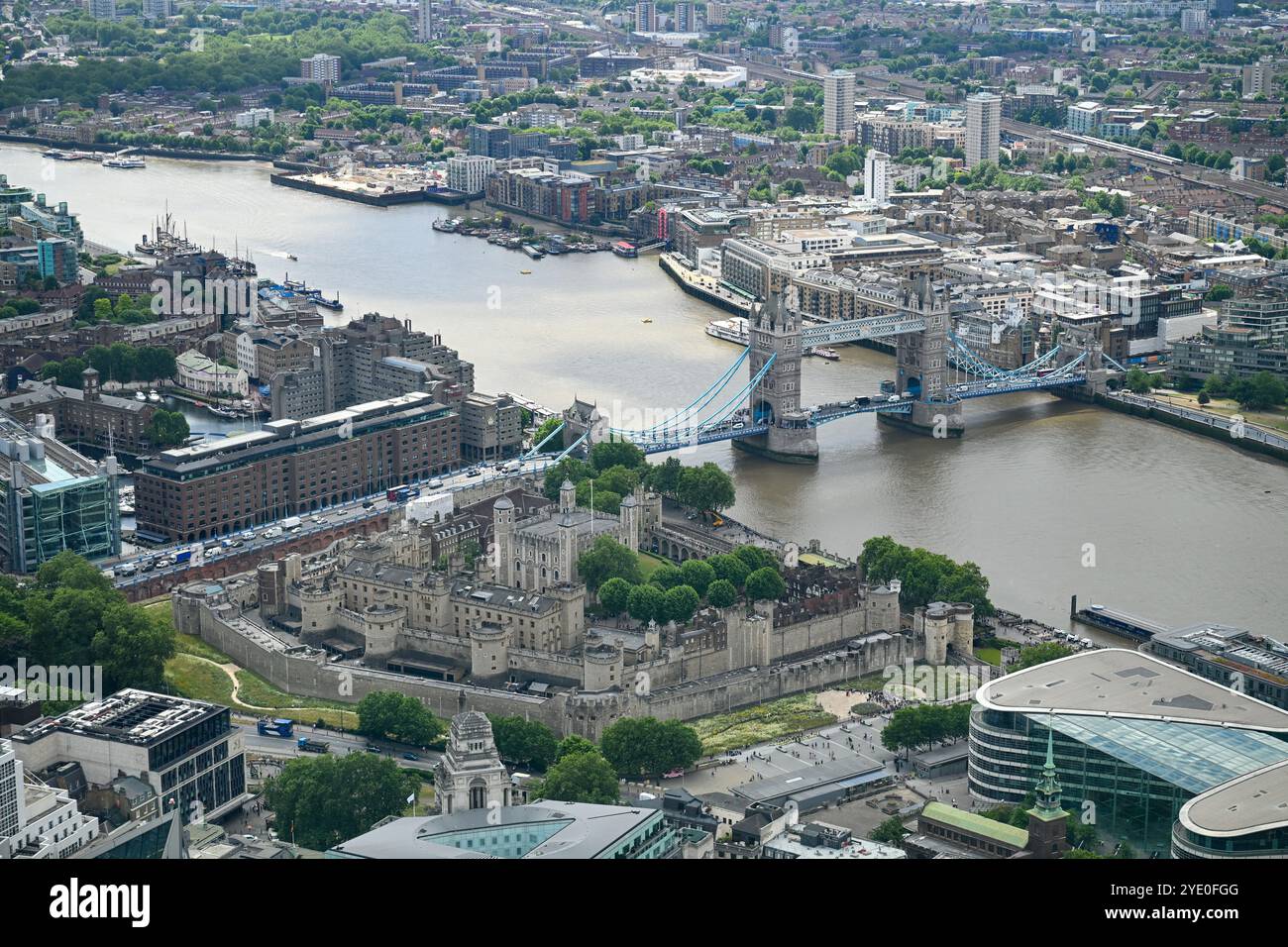 Aerial view of the Tower of London and Tower Hill Memorial in London ...