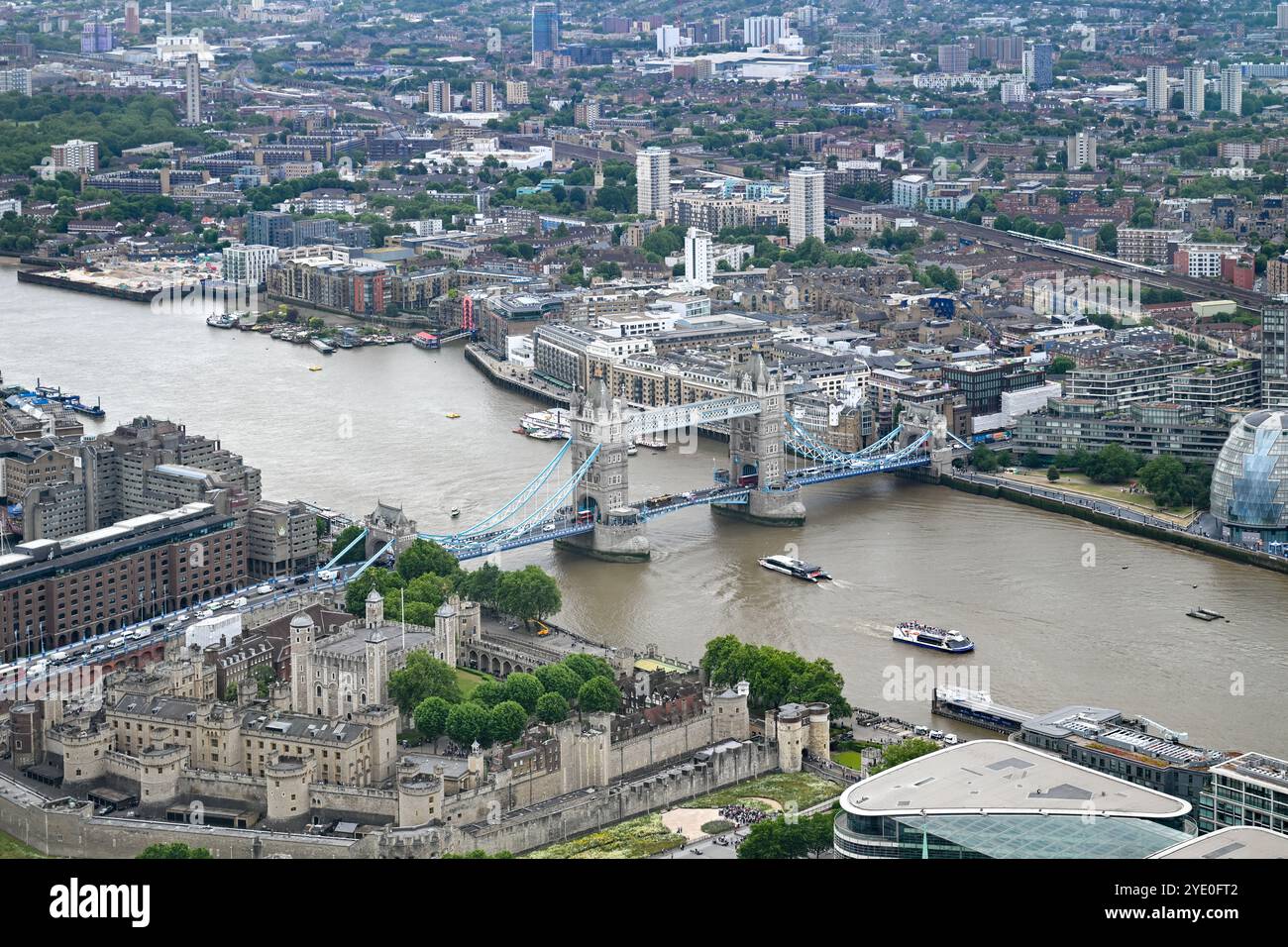 Aerial view of the Tower of London and Tower Hill Memorial in London ...