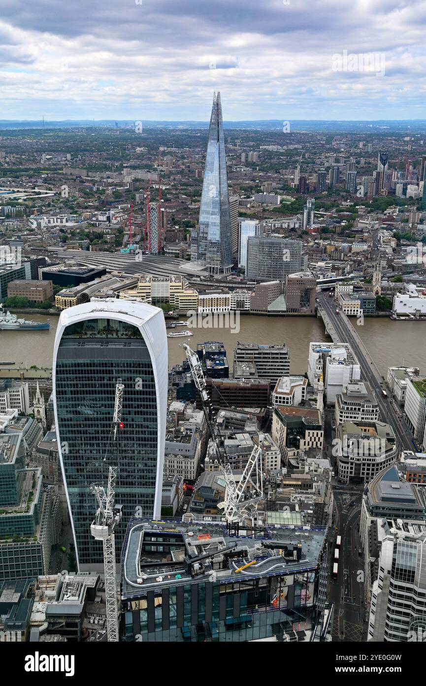 Shard skyscraper with its futuristic glass arrow spire facade viewed ...