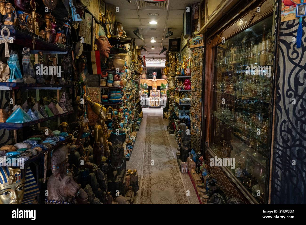 Khan Al-Khalili market, Cairo, Egypt Stock Photo - Alamy