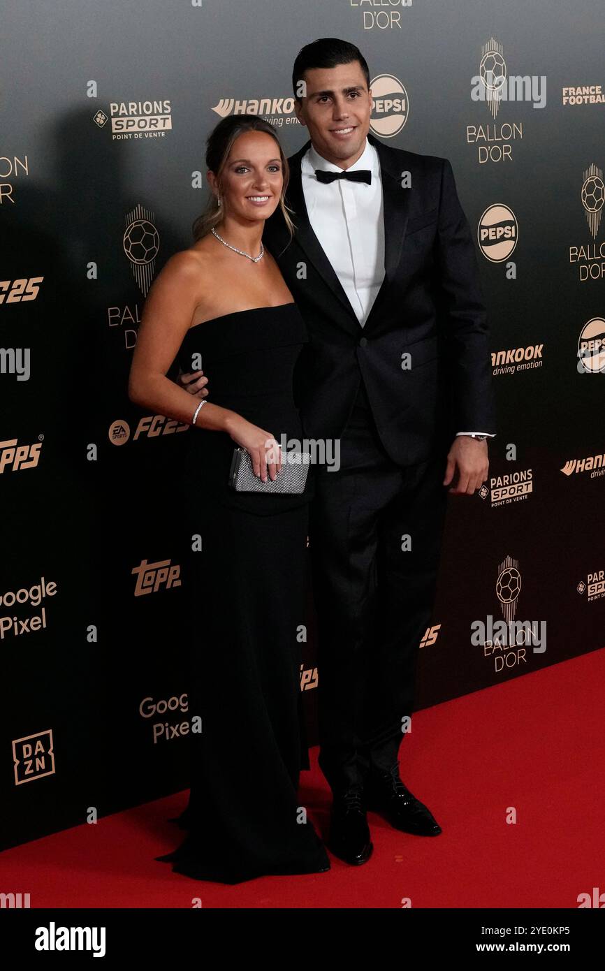 Spanish player Rodri, right, and his partner Laura Iglesias arrive for ...