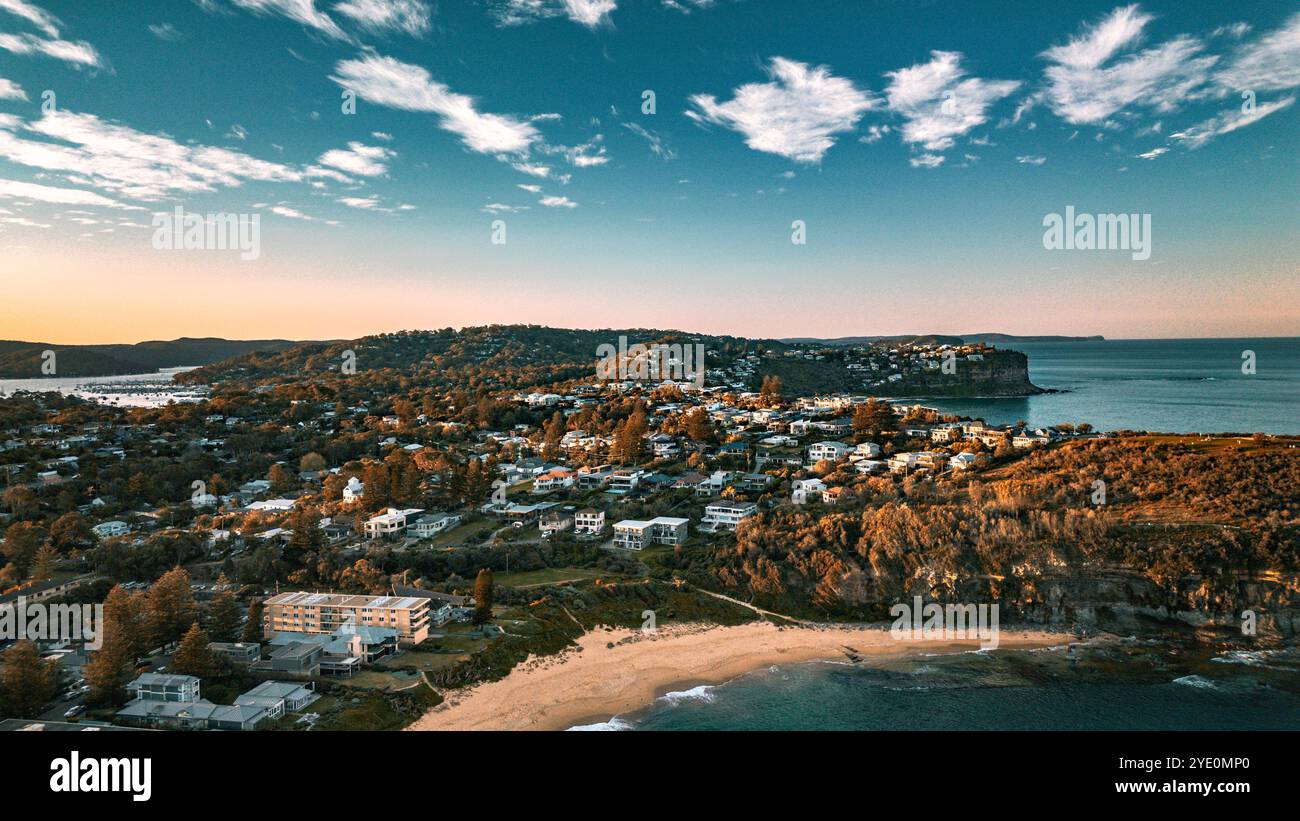 Mona vale hi-res stock photography and images - Alamy