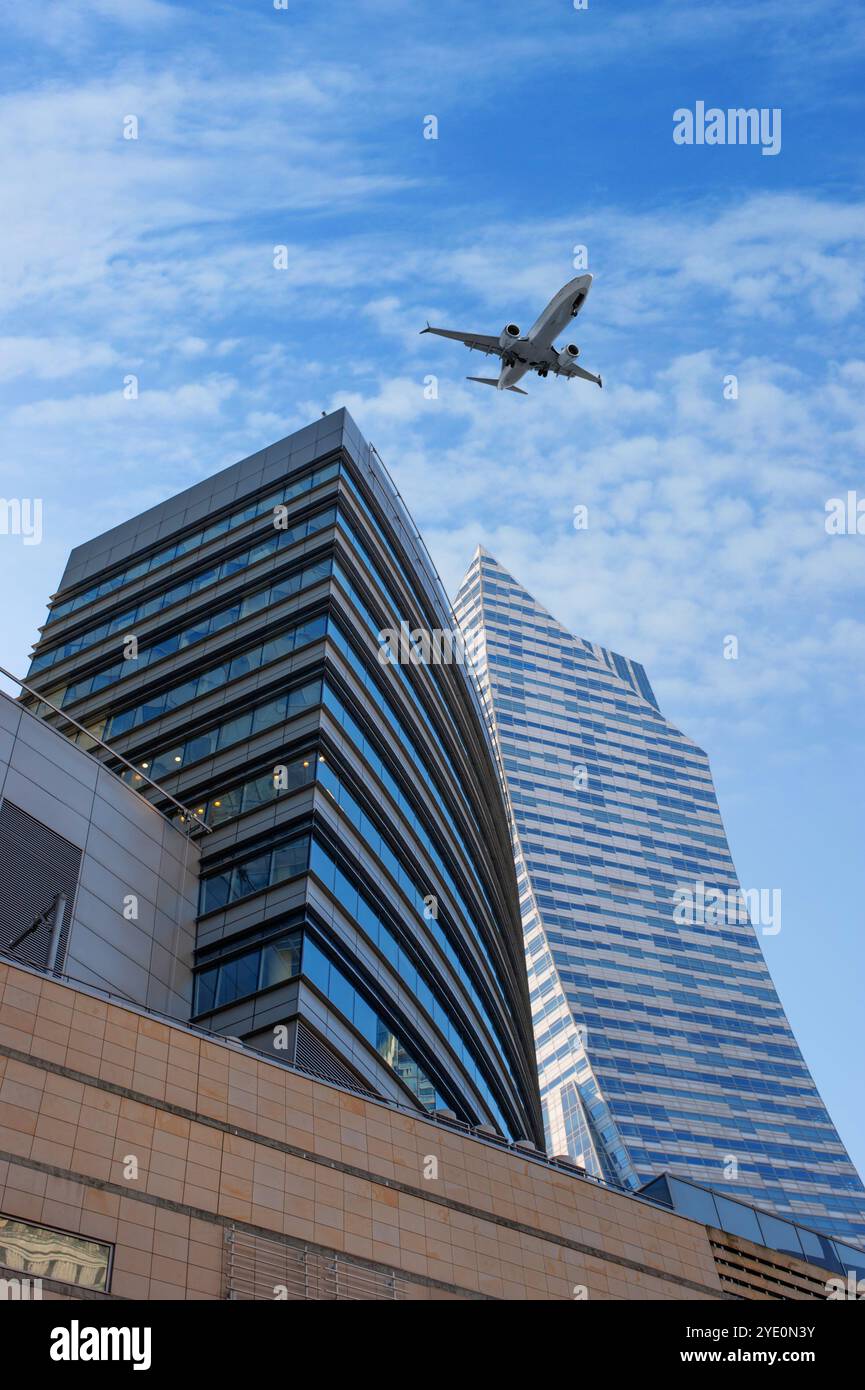 Cloud bank over city buildings hi-res stock photography and images - Alamy