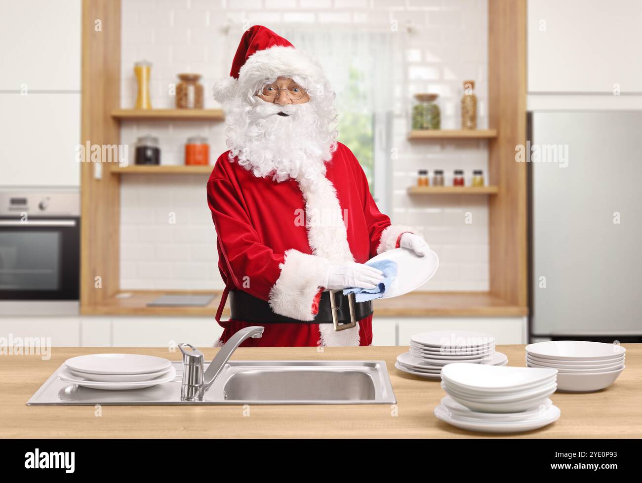 Kitchen santa hi-res stock photography and images - Alamy