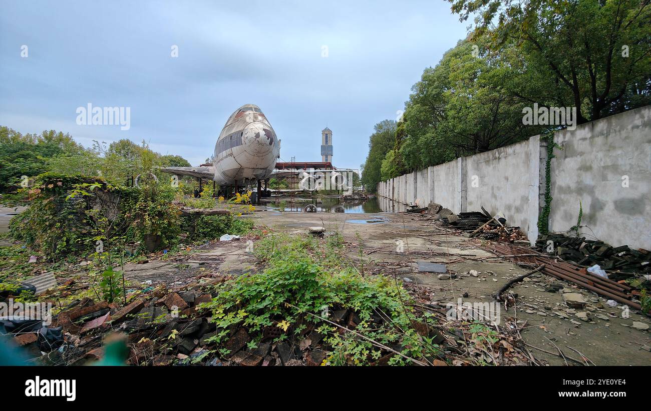 SHANGHAI, CHINA - OCTOBER 27, 2024 - An abandoned Boeing 747 aircraft ...