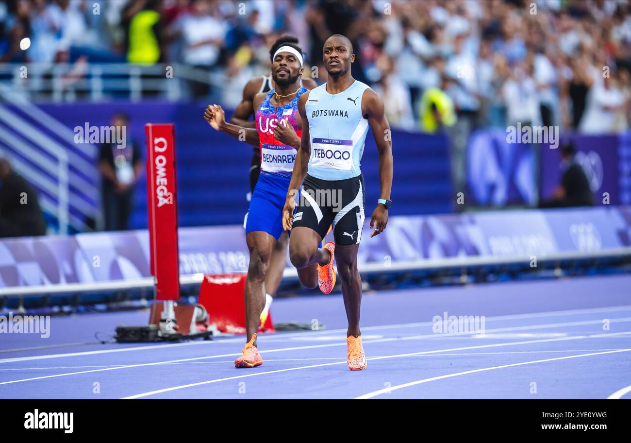 Letsile Tebogo winning in the 200 meters at the Paris 2024 Olympic ...