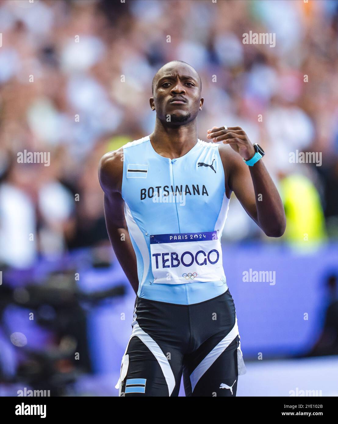Letsile Tebogo winning in the 200 meters at the Paris 2024 Olympic ...