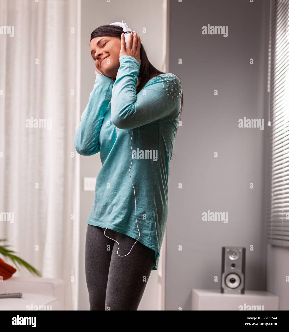 Young woman immersed in hi-res stock photography and images - Alamy