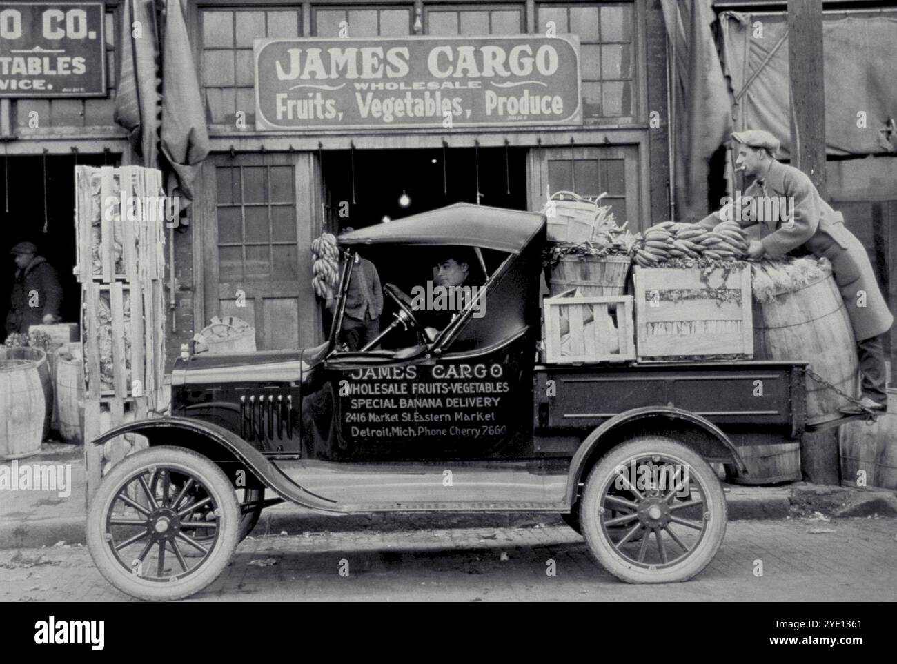 Archive Photograph: 1925 Ford Model T Runabout Pickup truck The Ford ...