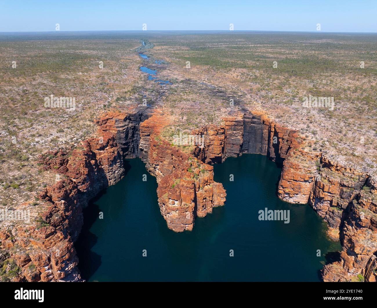 King George Falls in the dry season. The Kimberley, Western Australia ...