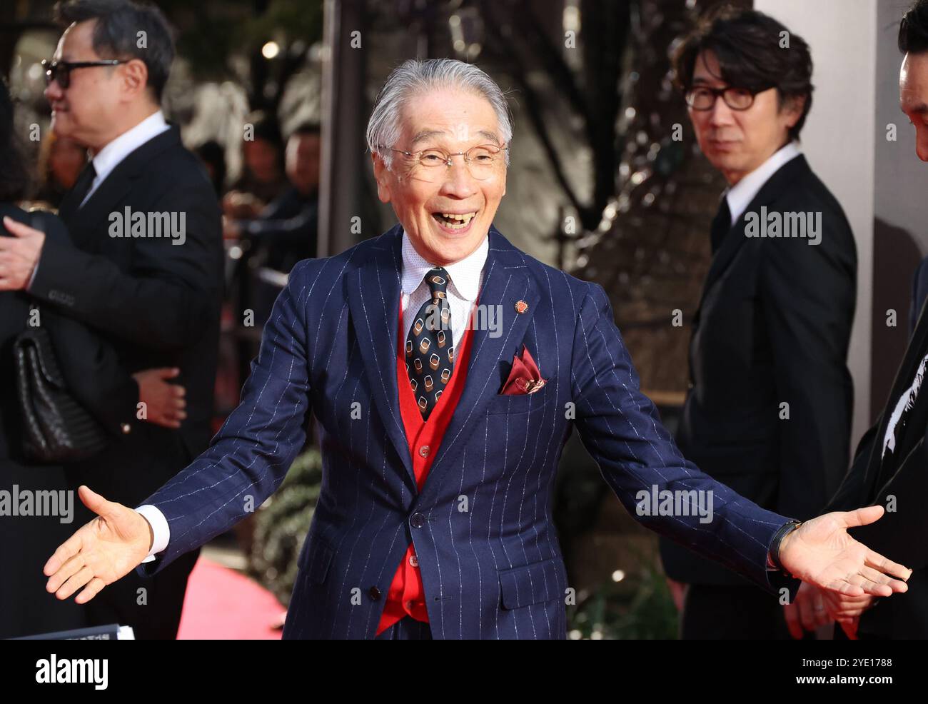 Tokyo, Japan. 28th Oct, 2024. Japanese actor Masaaki Sakai (L) poses ...