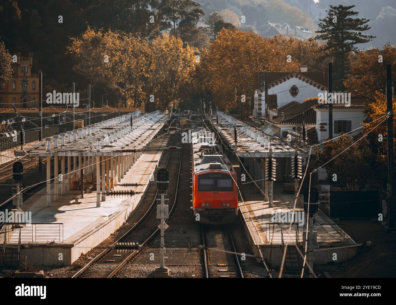 Sintra train station platform hi-res stock photography and images - Alamy