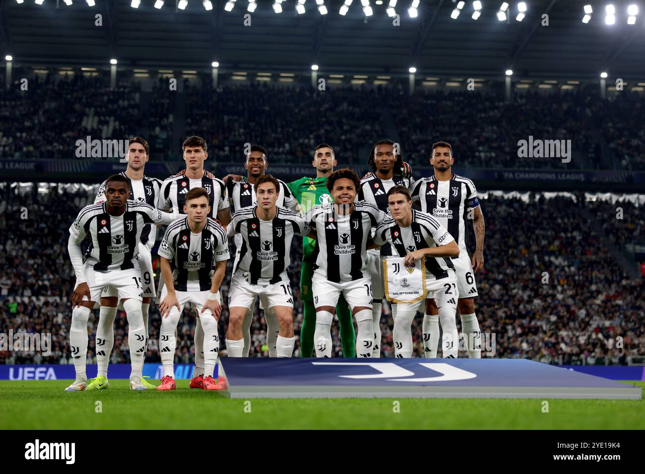Turin, Italy. 22nd Oct, 2024. The Juventus FC starting eleven line up ...