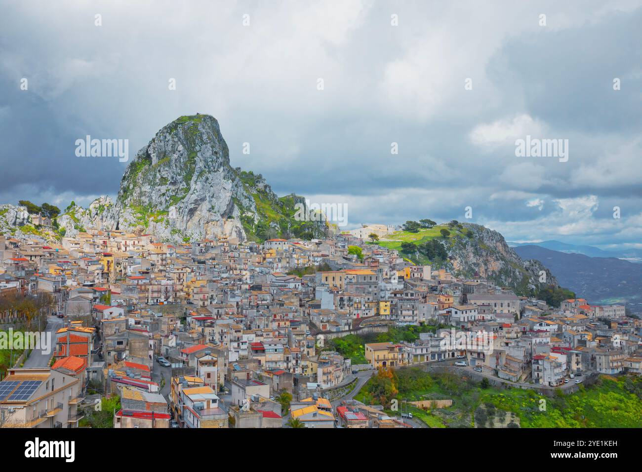 Caltabellotta Agrigento Sicilia The Hilltop Town Of Caltabellotta: