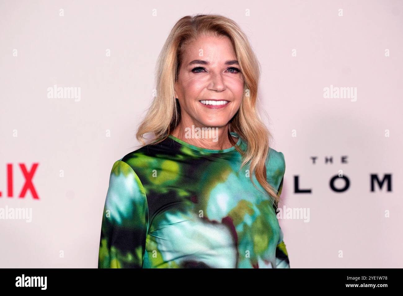 Candace Bushnell attends the premiere of Netflix's "The Diplomat ...