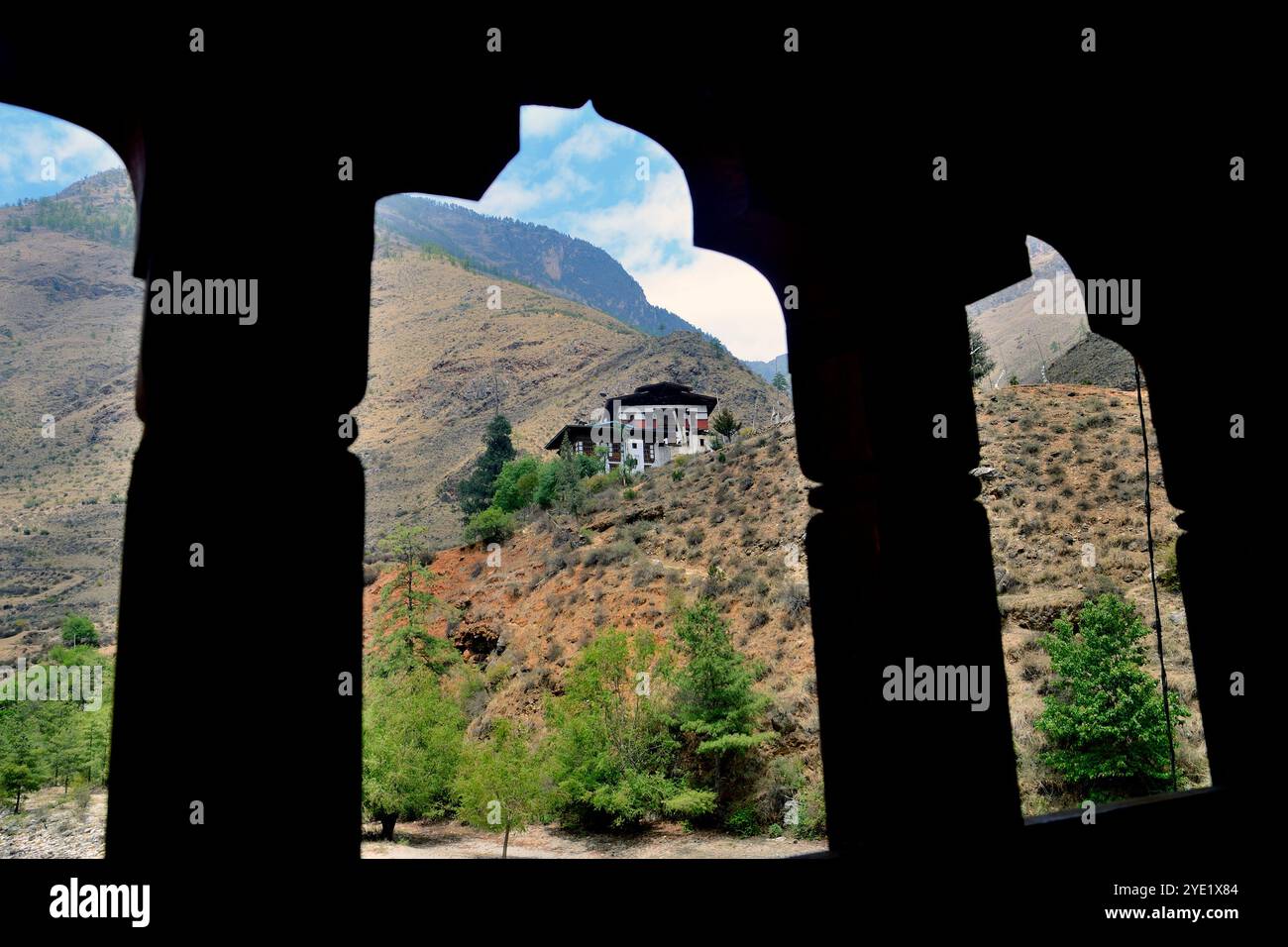 Partial view of Iron Chain Bridge, also known as the Tamchoe or Tachog ...