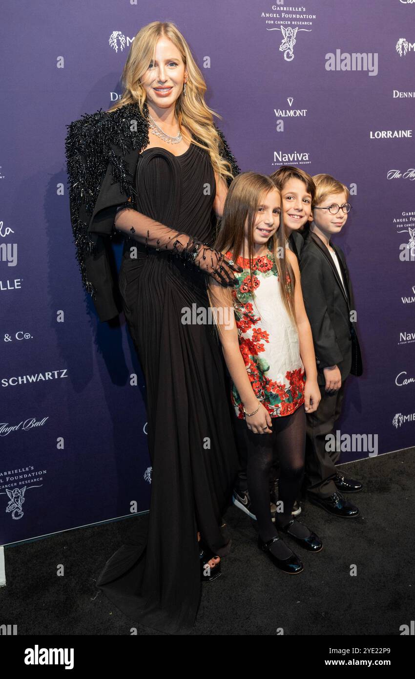 New York, NY, USA, 28 October, 2024: Grace Cayre and kids attend ...