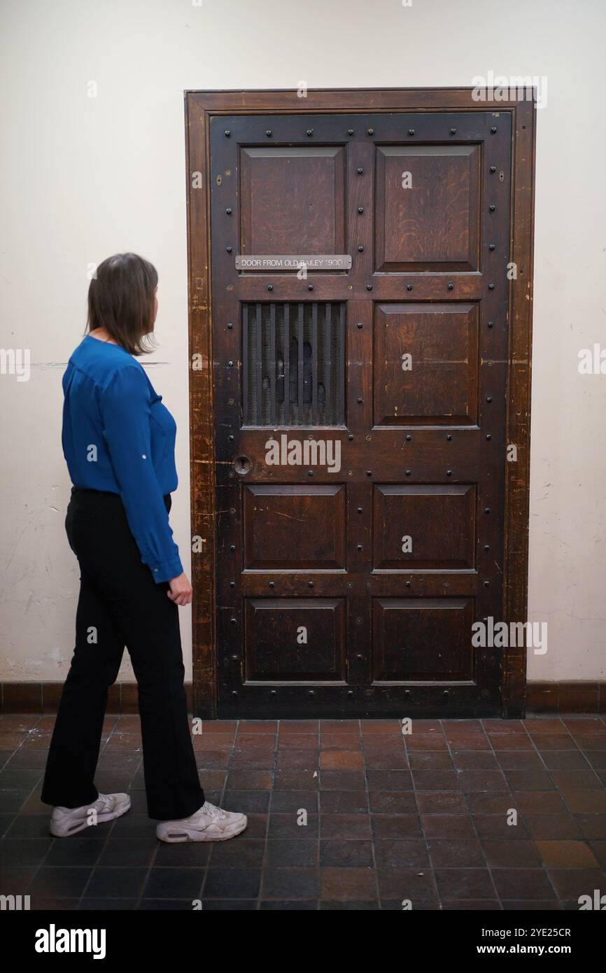 Turnkey newgate hi-res stock photography and images - Alamy