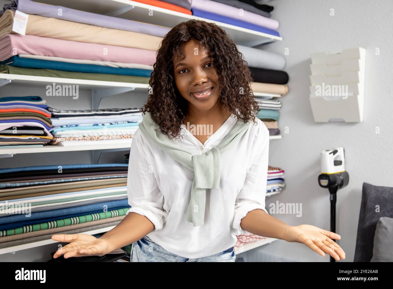 Fabrics retail store atelier hi-res stock photography and images - Alamy
