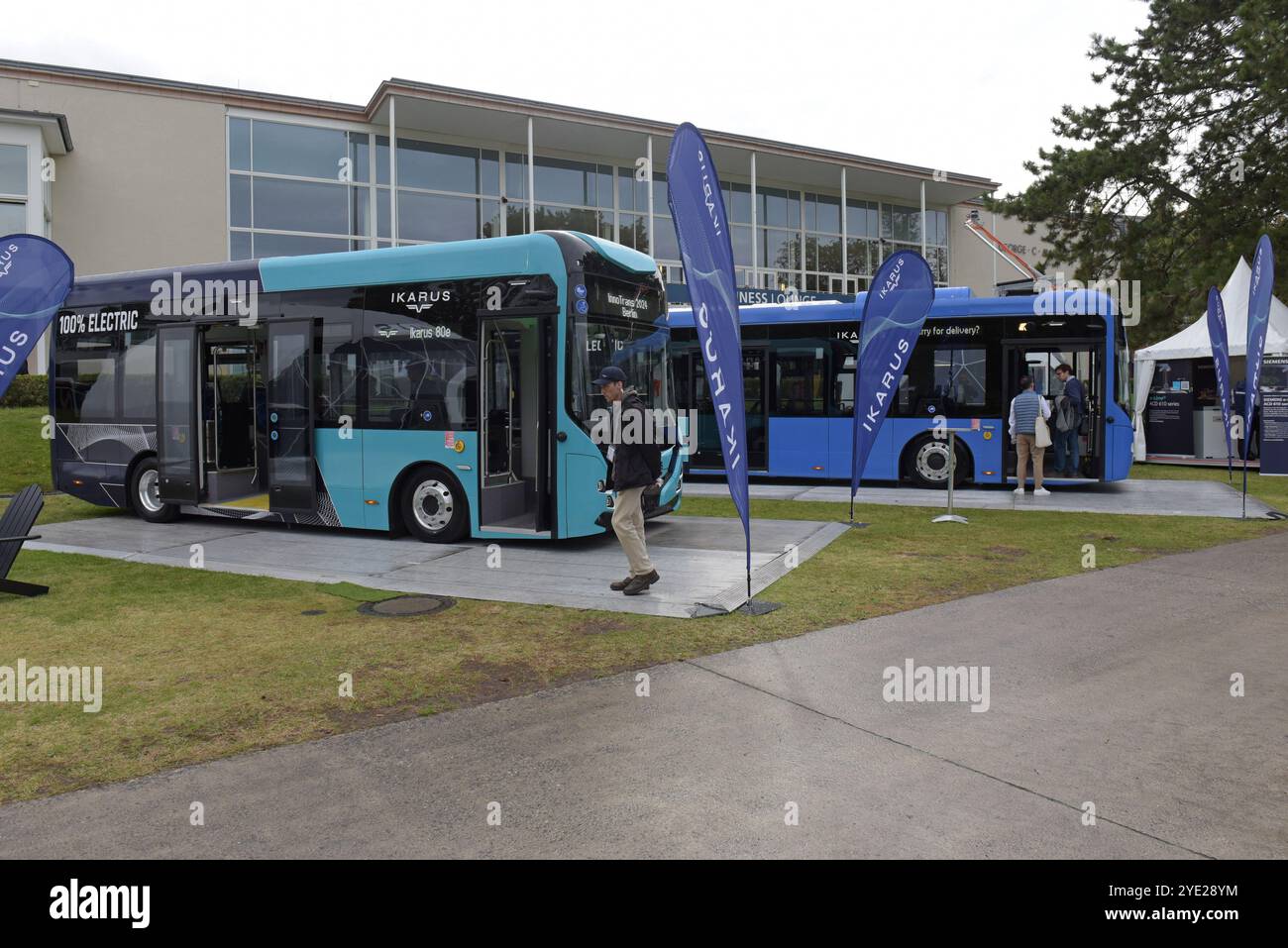 Ikarus electric buses on display at world public transport show ...