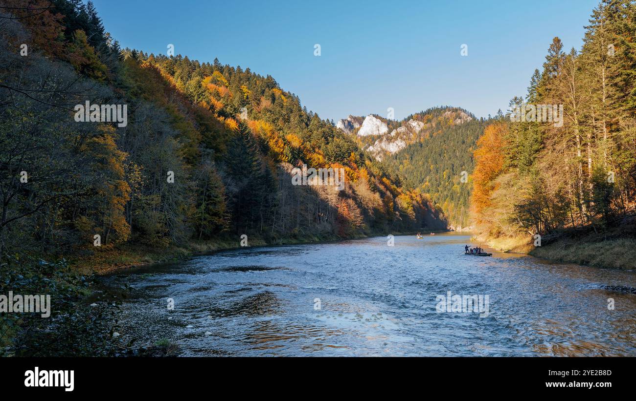 The gorge of the Dunajec River. Beautiful autumn scenery. Rafting on ...