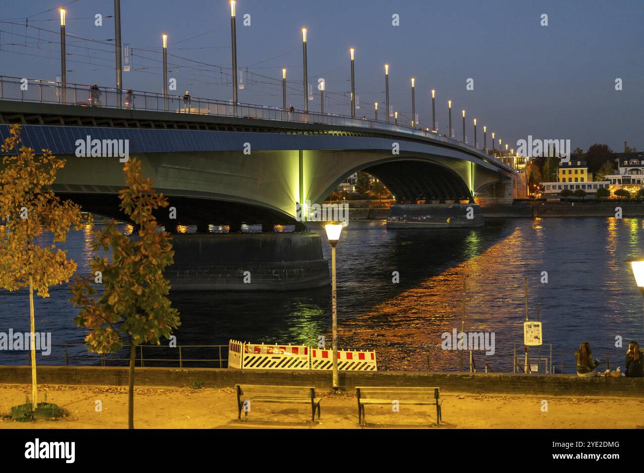 Connecting rail roads hi-res stock photography and images - Alamy