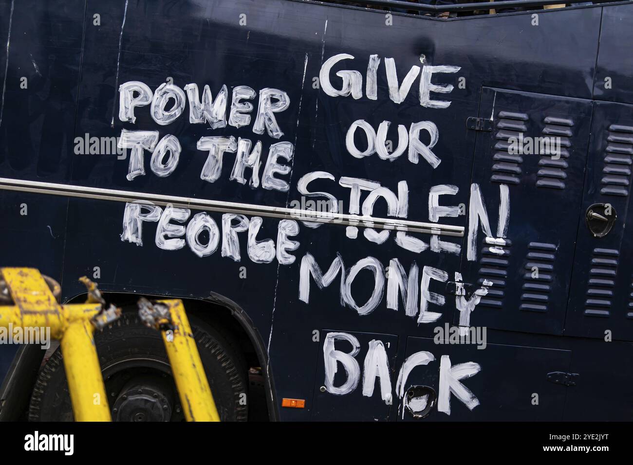 COLOMBO, SRI LANKA: 9th July 2022: Graffiti on the side of police truck ...