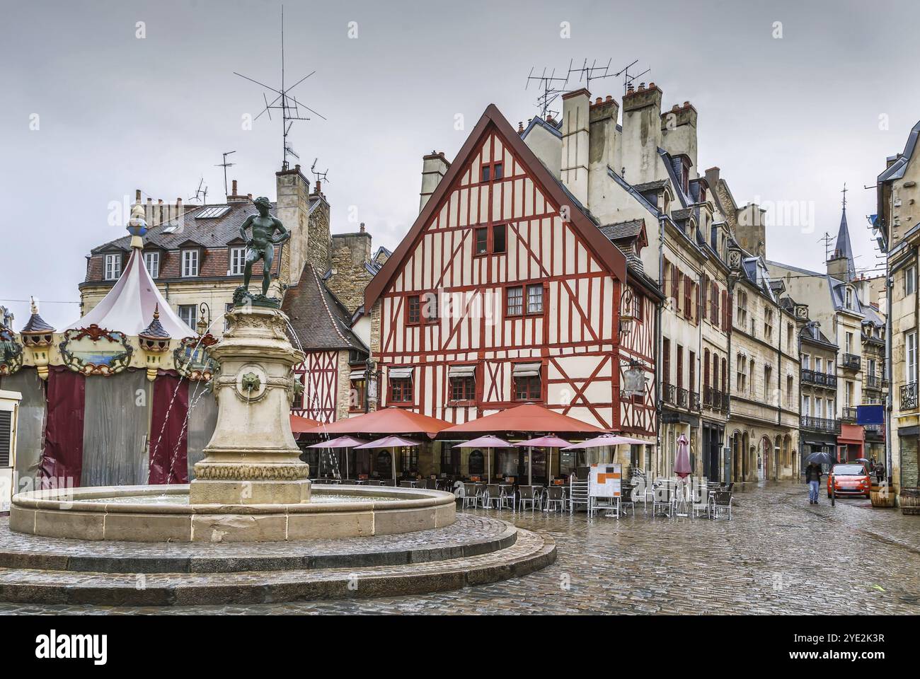 Francois Rude square with fountain of a Bareuzai wine-grower in Dijon ...