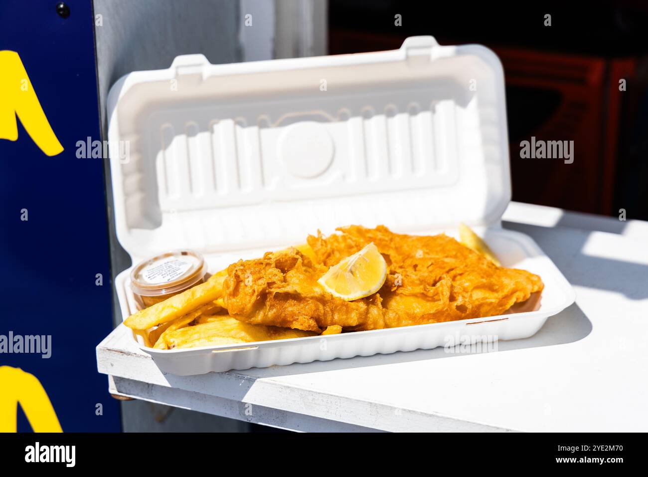 fish and chips in a takeaway box Stock Photo - Alamy