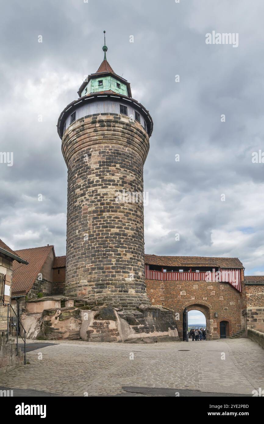 Sinwell Tower (Sinwell Tower) in Nuremberg castle, Germany, Europe ...