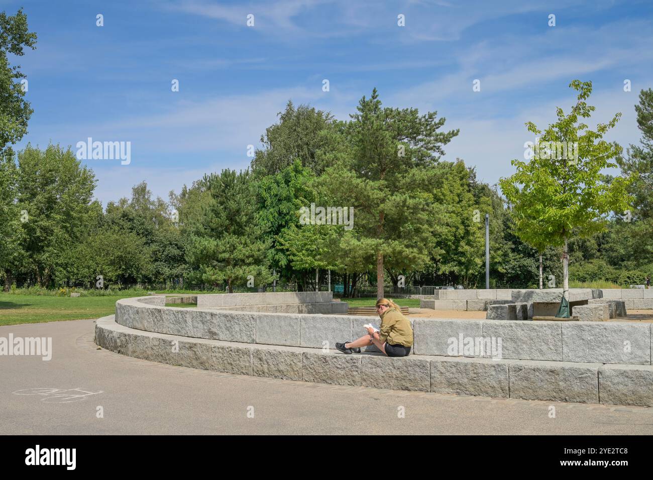 Berliner mauerpark hi-res stock photography and images - Alamy